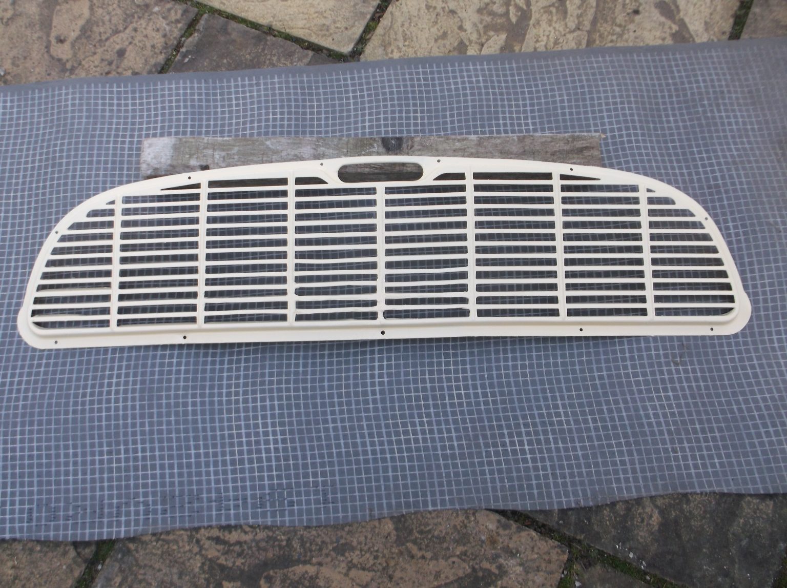 MK1 Morris Mini original grill For Sale | Classics World