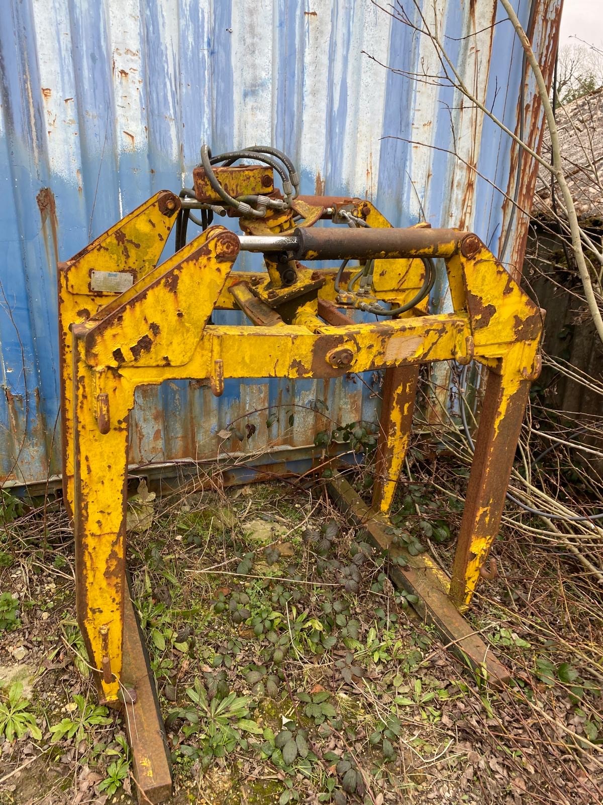 Hydraulic Brick Grab For Sale | Farm Machinery Buyer